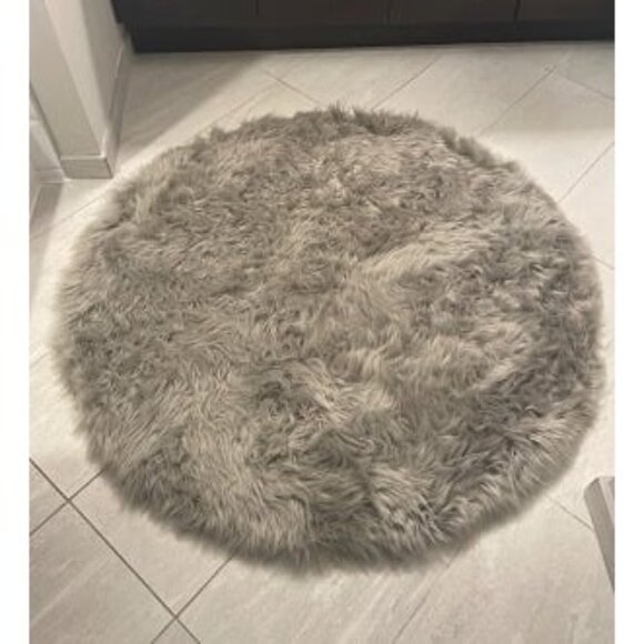 Accents | New White Black Round Faux Sheepskin Fur Rug 4x4 Ft Fluffy ...
